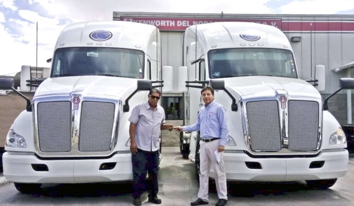 SC Transport suma 16 unidades T680 | Revista TyT