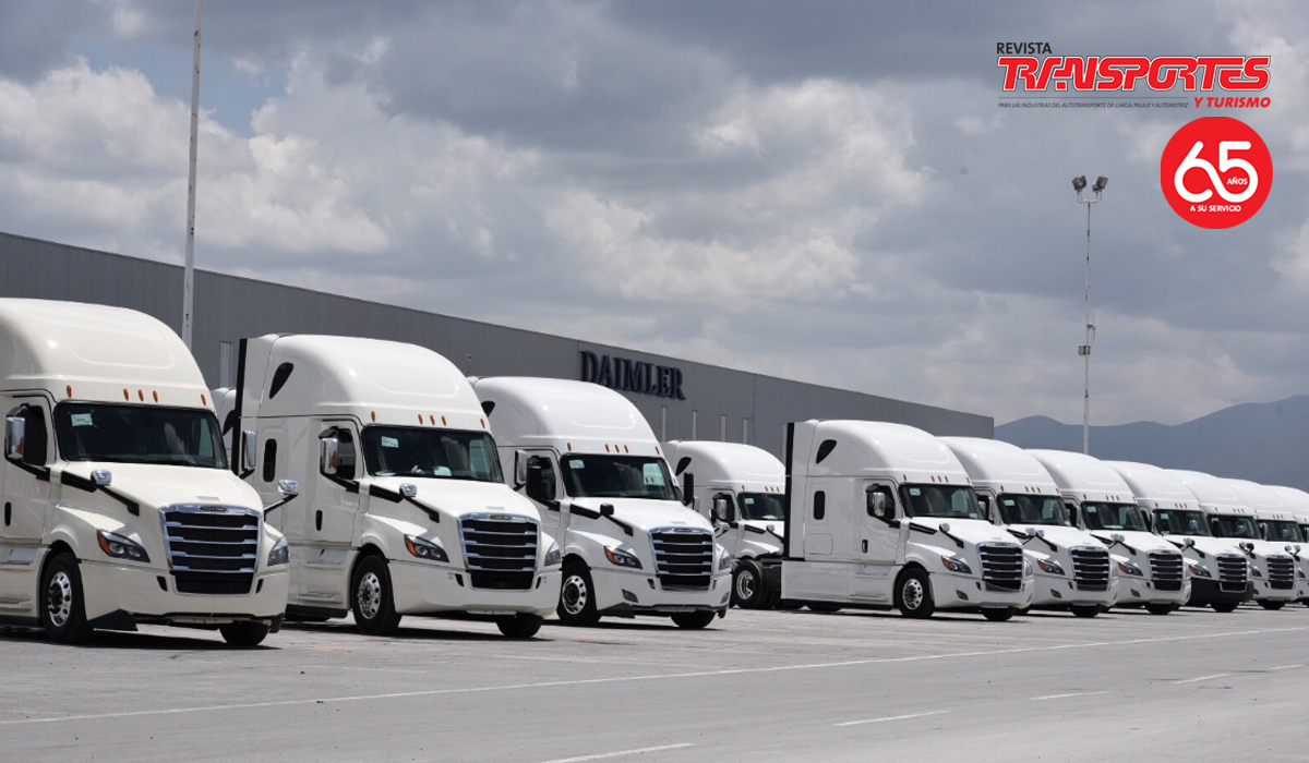 Daimler Saltillo produce unidad 350 mil | Revista TyT