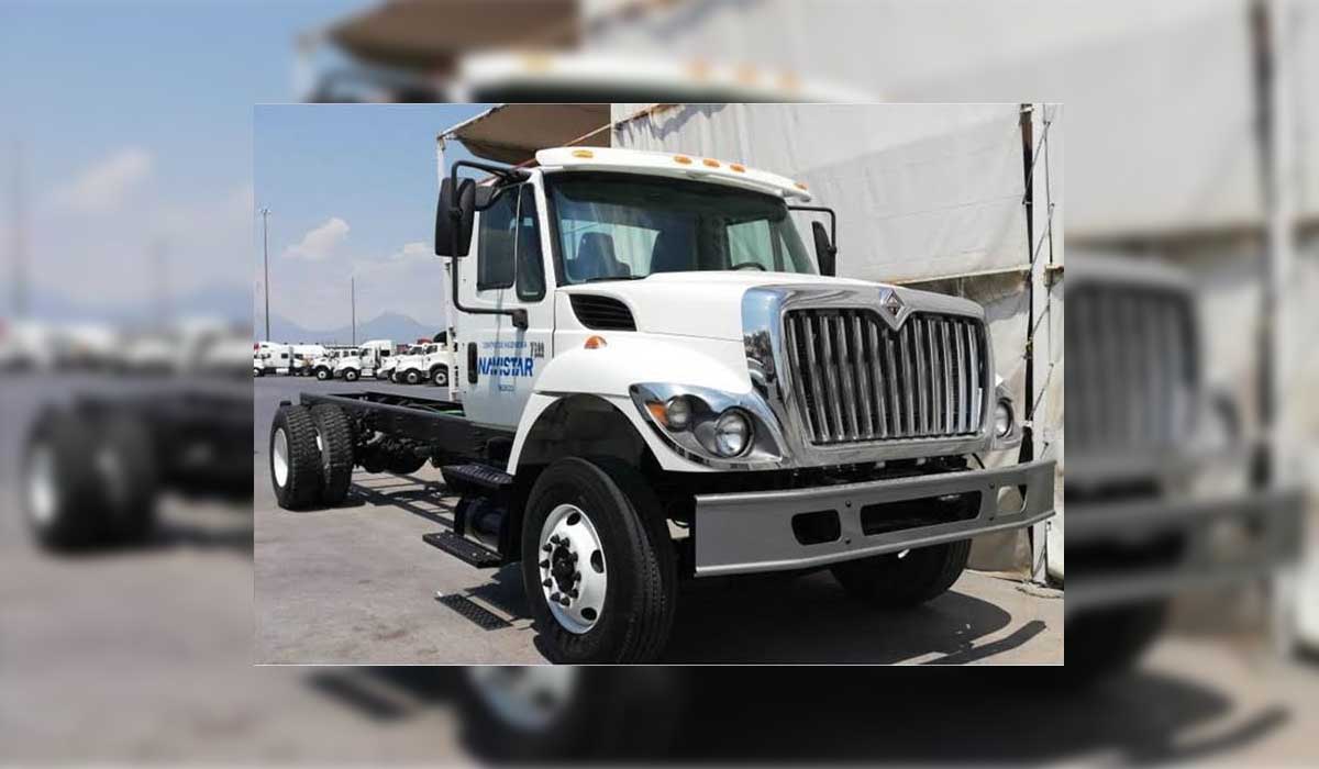 Navistar México dona unidad International a la UANL | Revista TyT