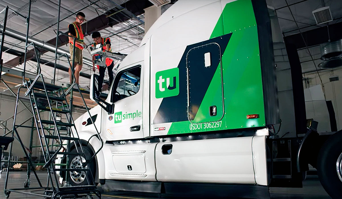 UPS invierte en empresa de transporte autónomo | Revista TyT