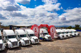 En-trega estrena 30 unidades Kenworth | Revista TyT