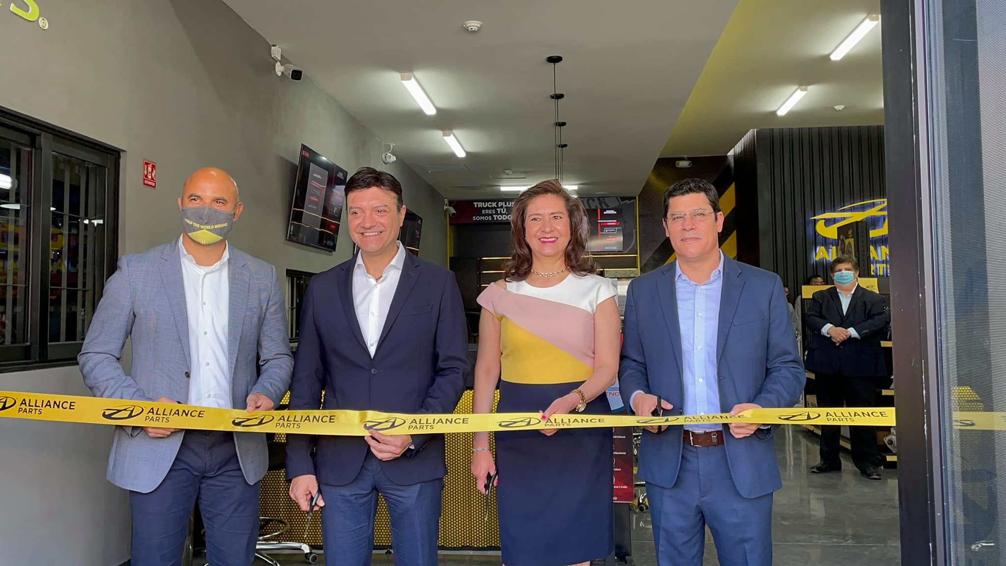 Difrenosa inaugura la primera tienda Alliance Parts en México | Revista TyT