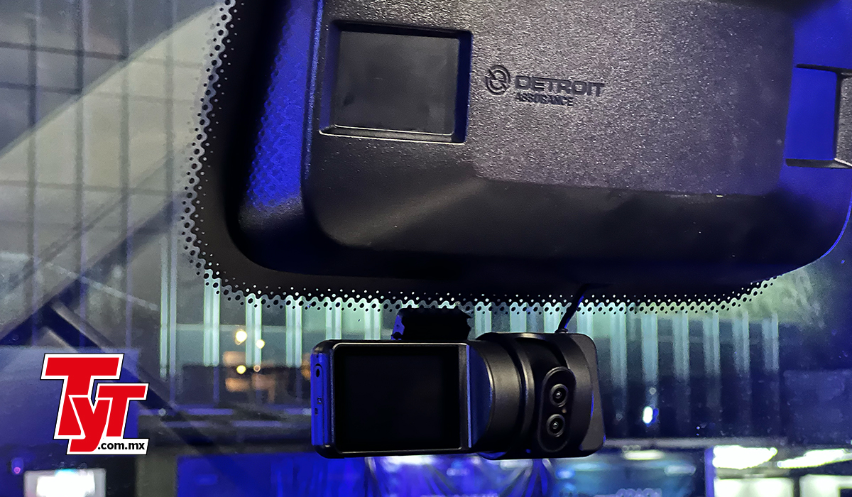 Driver Coach, la nueva solución de Freightliner que acompaña al ...