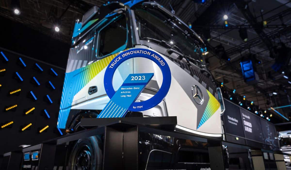 El eActros LongHaul recibe premio a la innovación en la IAA 2022 ...