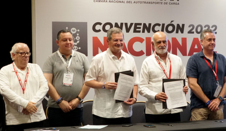 Navistar mantiene su apuesta por la profesionalización del ...