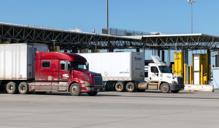 Autotransporte México-EU alcanza nuevo récord de valor de carga ...