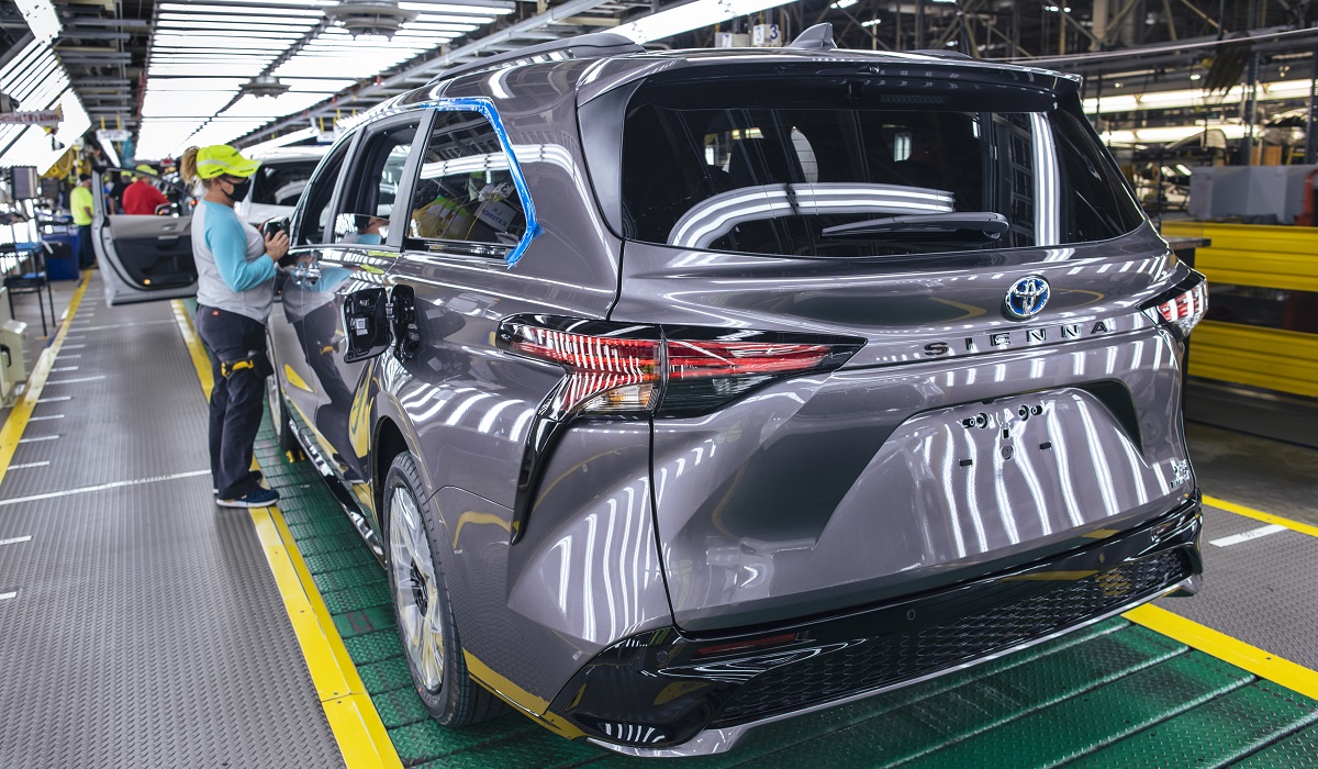 Toyota produce 7.6% más de enero a octubre a nivel mundial | Revista TyT