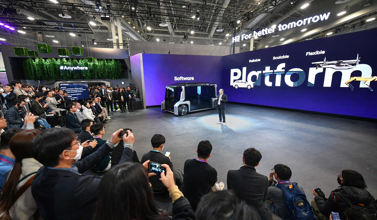 Hyundai Mobis exhibe en el CES 2023 vehículo autónomo para carga y pasaje | Revista TyT