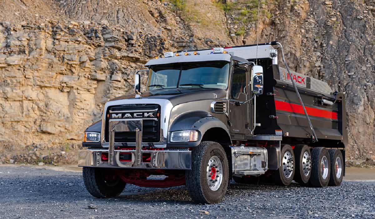 Llega la actualización del Mack Granite al World of Concrete 2023 ...