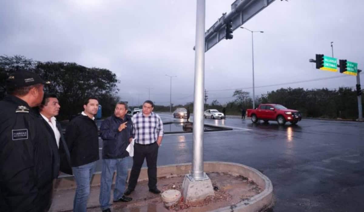 Yucatán: Amplían entronque carretero para mejorar paso de vehículos ...