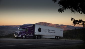 Volvo Trucks exhibirá el VNL 760 'Purple Haze' en la TMC 2023 | Revista TyT