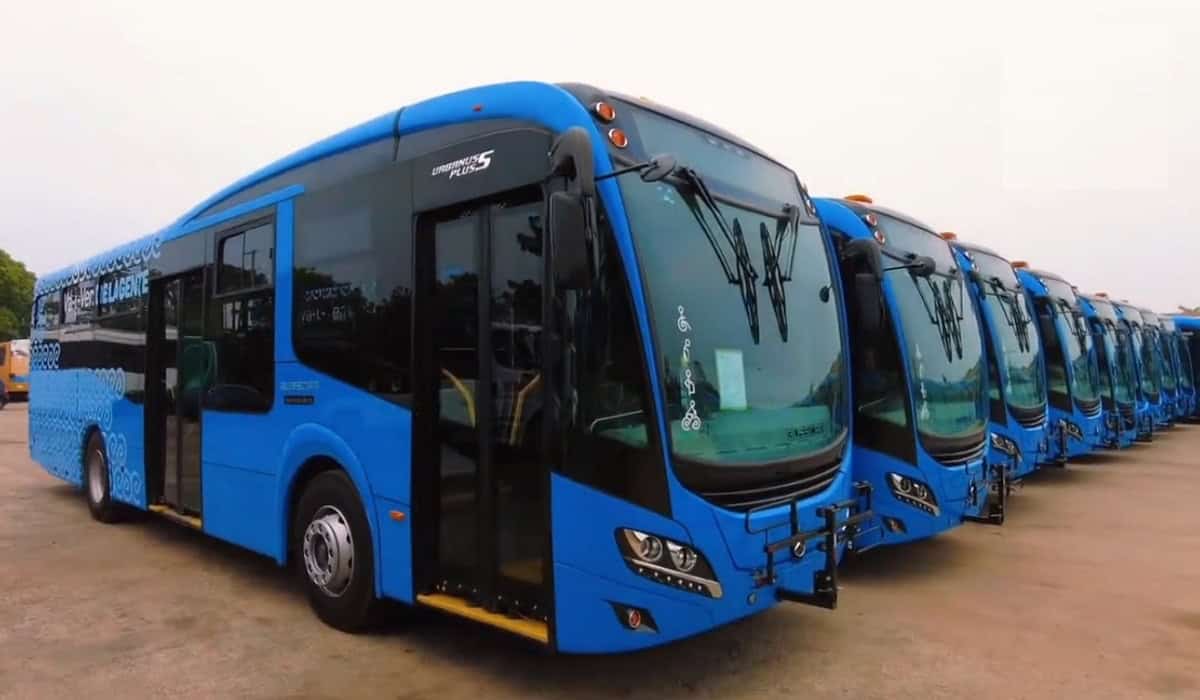 Incorporan 33 autobuses Mercedes-Benz al sistema Va y Ven de Yucatán ...