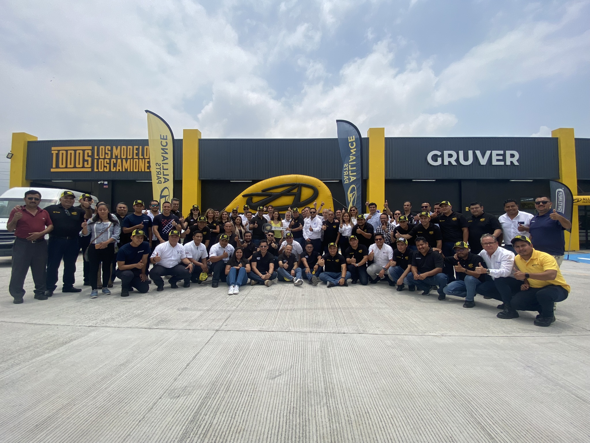GRUVER inaugura en Veracruz su tercera tienda Alliance Parts | Revista TyT