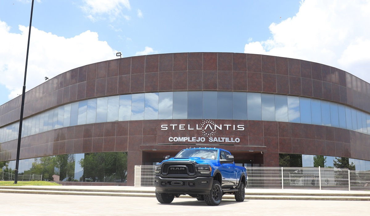 Planta Saltillo de Stellantis produce la Ram número 5 millones ...