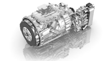 ZF produce un millón de transmisiones TraXon para comerciales pesados ...