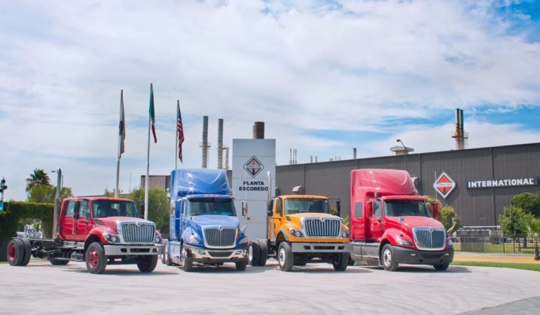 Inaugura Navistar la expansión de su Escobedo Paint Center | Revista TyT