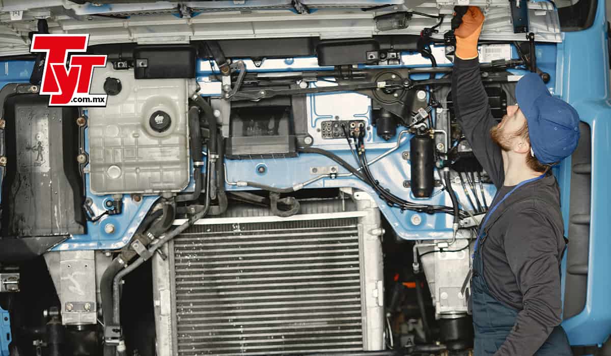 Fabricación de equipo de transporte avanza 12.3% en octubre | Revista TyT