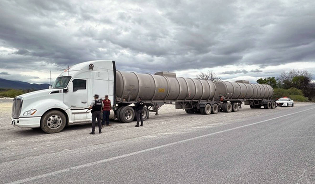 GN asegura 76 mil litros de combustible en la Ciudad Victoria-Tula ...