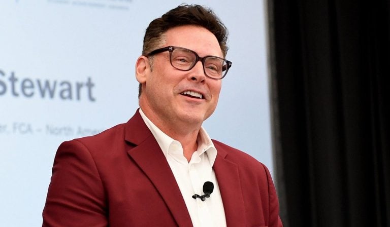 Mark Stewart reemplaza Richard Kramer como CEO de Goodyear | Revista TyT