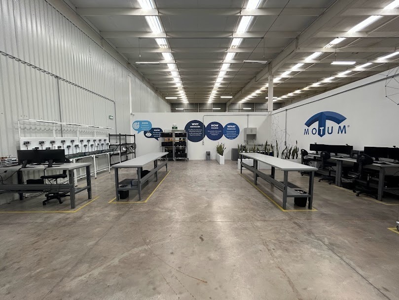 Tecnomotum inaugura su primer CEDIS en Querétaro | Revista TyT