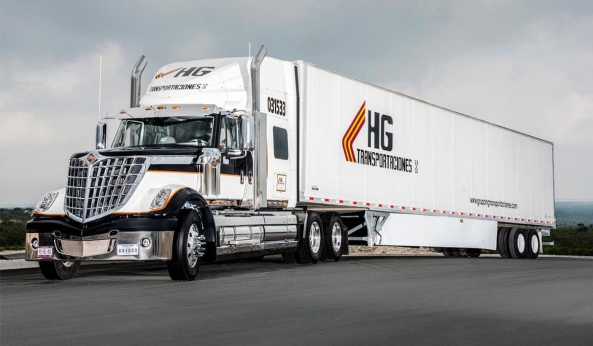 HG Transportaciones inició con un camión de 8 toneladas moviendo leña ...