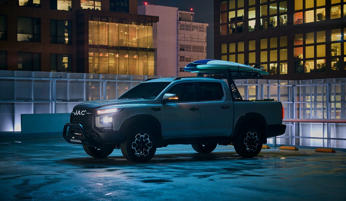 JAC lanza en México la Frison T9 en dos versiones y con transmisión automática | Revista TyT