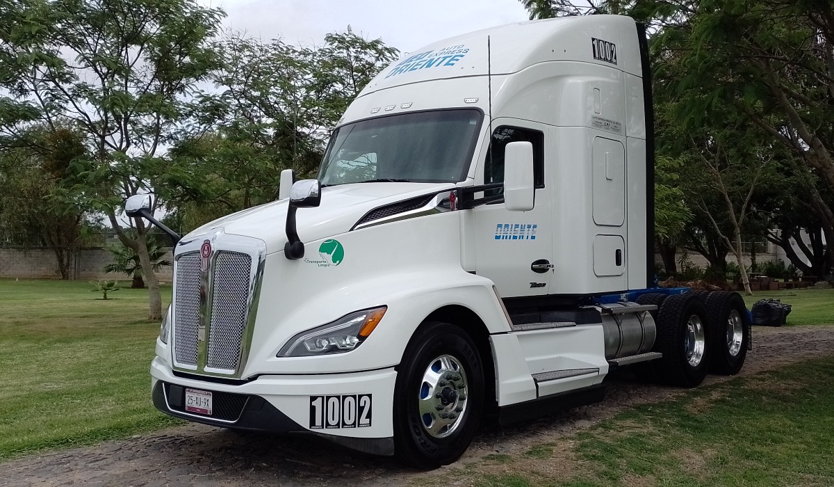 Auto Express Oriente: el proyecto familiar que se independizó para seguir creciendo | Revista TyT