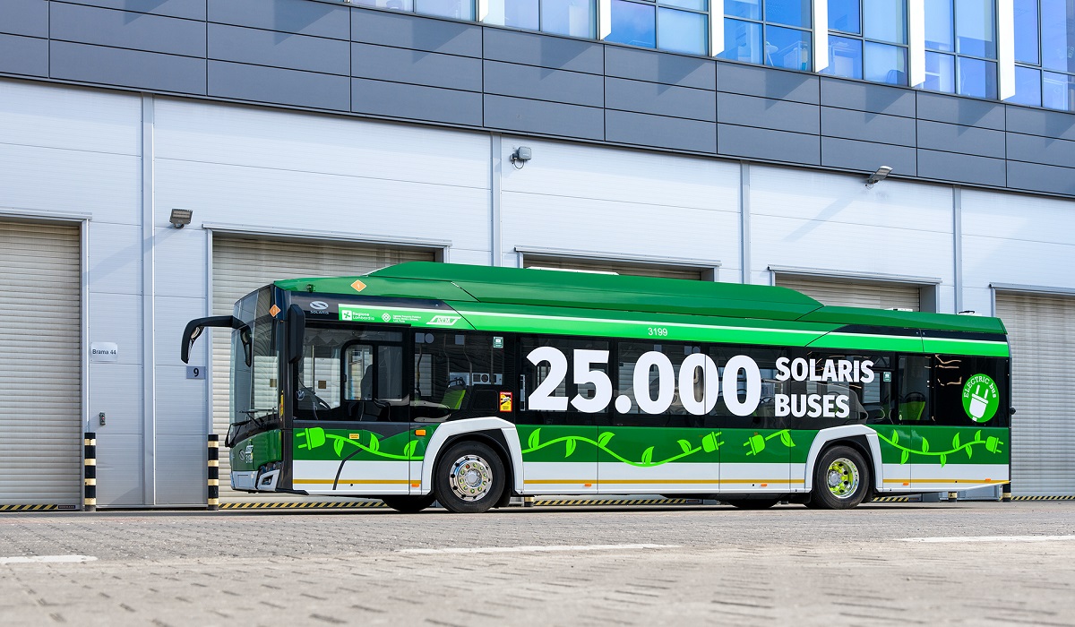 Solaris alcanza el hito de 25,000 autobuses y trolebuses producidos ...