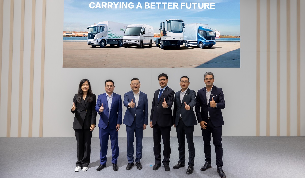 BYD lanza un tractocamión eléctrico en IAA Transportation 2024 ...