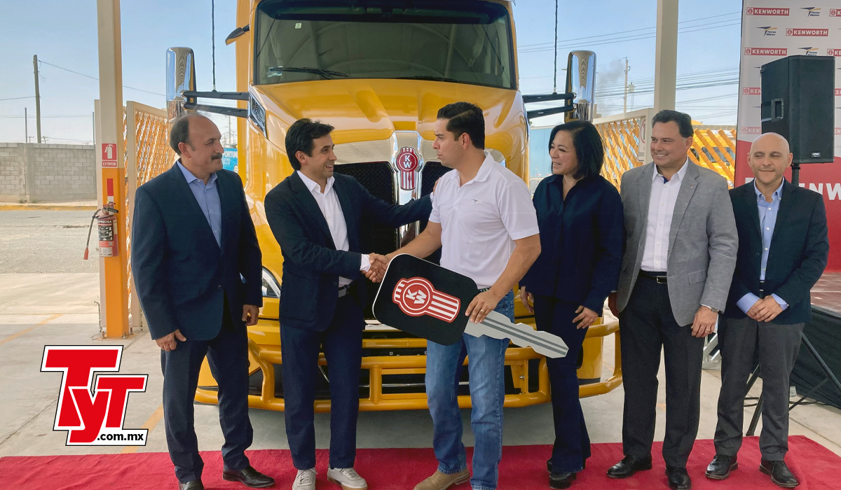 Kenworth DAF Chihuahua entrega T680 a gas natural a Fletes México ...