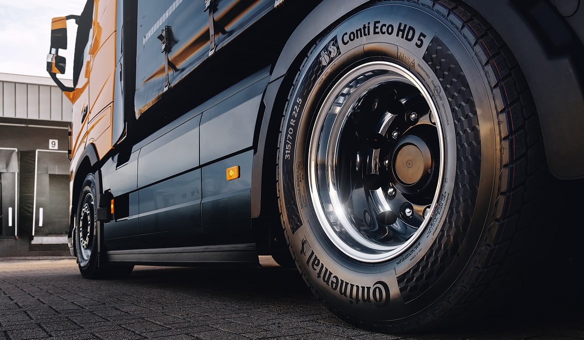 Continental lanza en Europa dos líneas de neumáticos para camiones y autobuses | Revista TyT
