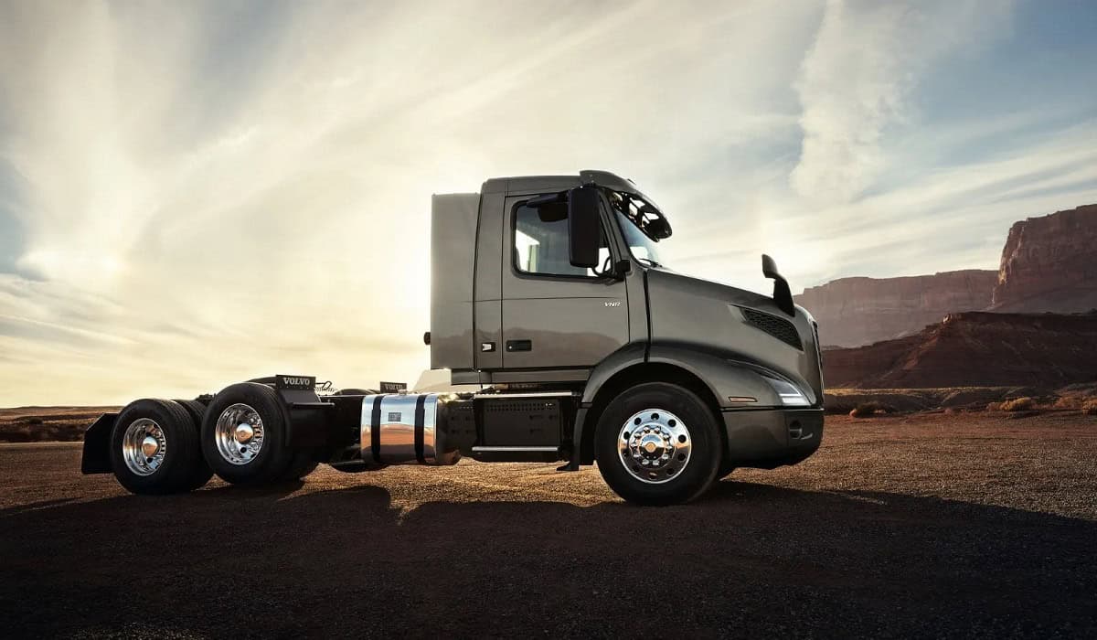 El nuevo Volvo VNR debutará el 10 de marzo en la reunión del TMC en ...