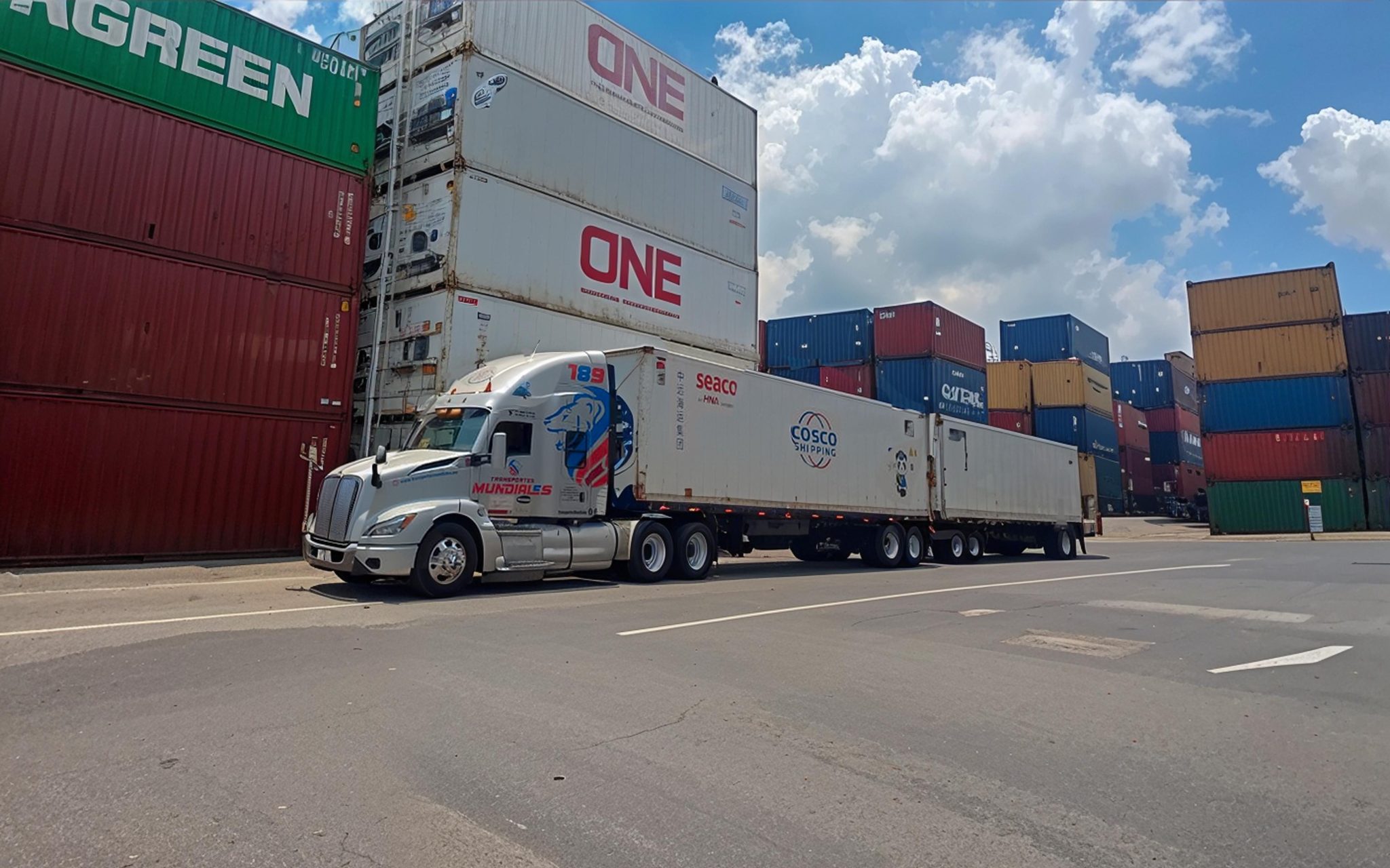 Nissan Urvan 2023 ofrece capacidad de carga de 1,300 kilos | Revista TyT